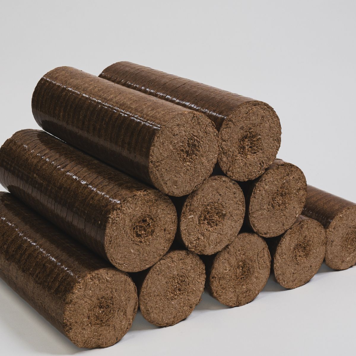 Shop Eco Logs at Kingstar Future Fuels LTD | Kingstar Future Fuels LTD
